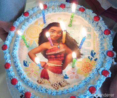 moana birthdaty party at tawa swming pool (22) | 白くたなびく雲の下で